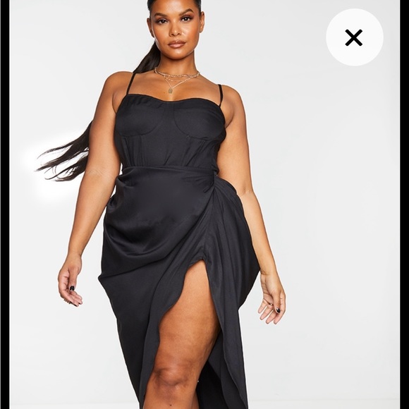 PrettyLittleThing | Skirts | Prettylittlethings Black Woven Drape Front ...